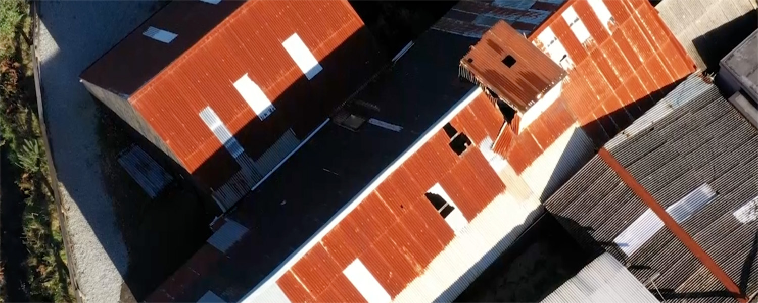 Cornwall Gold - The Tolgus Tin Mill roof is finished!
