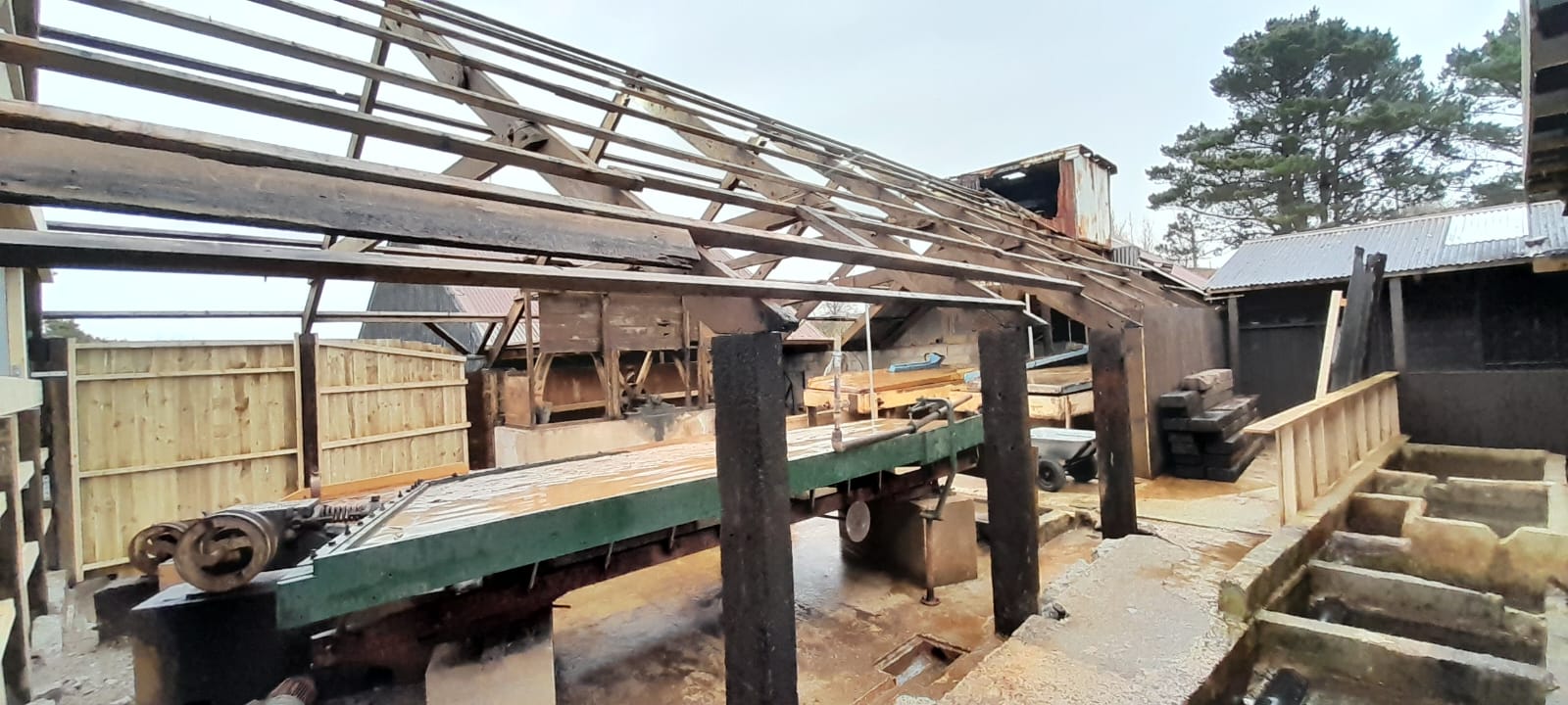 Cornwall Gold - The Tolgus Tin Mill roof is finished!